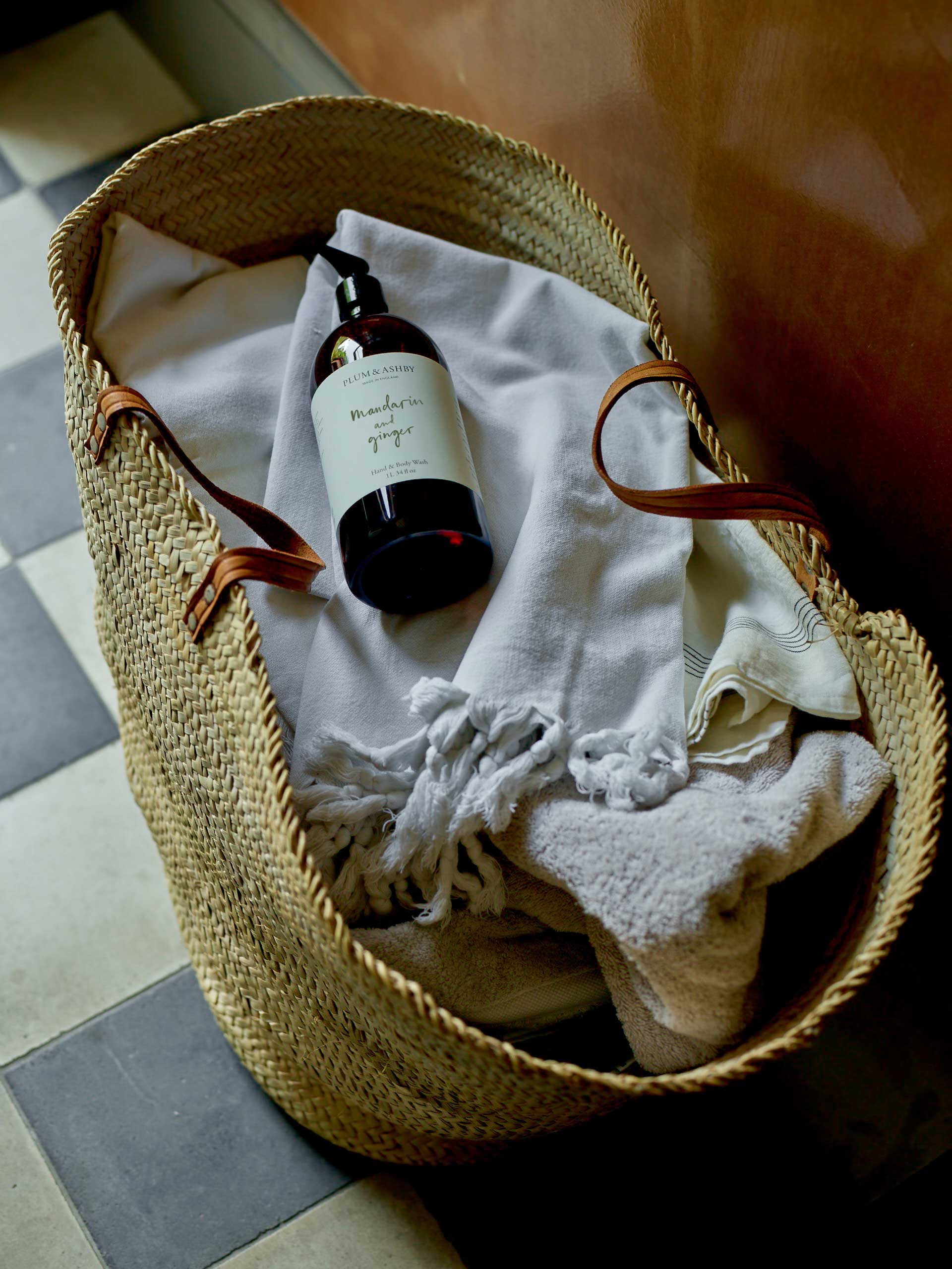 Mandarin & Ginger Hand & Body Wash 1 Litre – Plum & Ashby