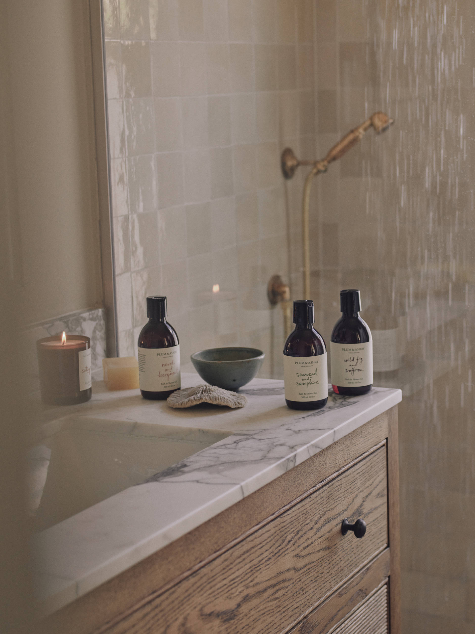 Wild Fig & Saffron Bath & Shower Gel – Plum & Ashby